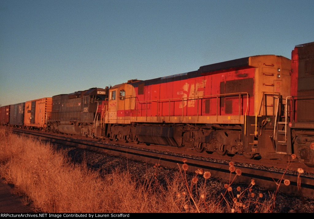 ATSF 8087 second unit on E/B SP 8539